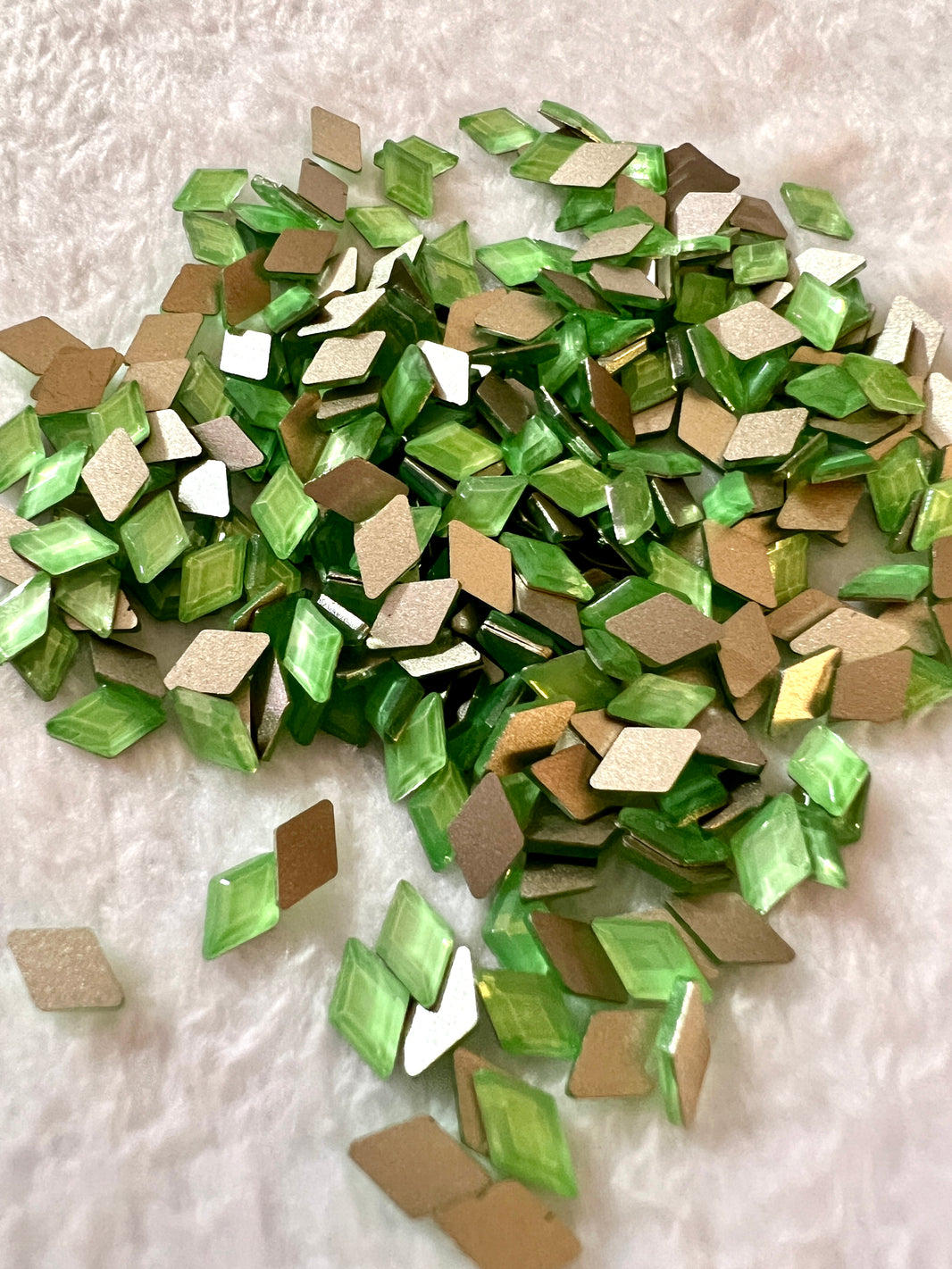 Exclusive Rhinestoning Cowgirl Mixes & Shapes